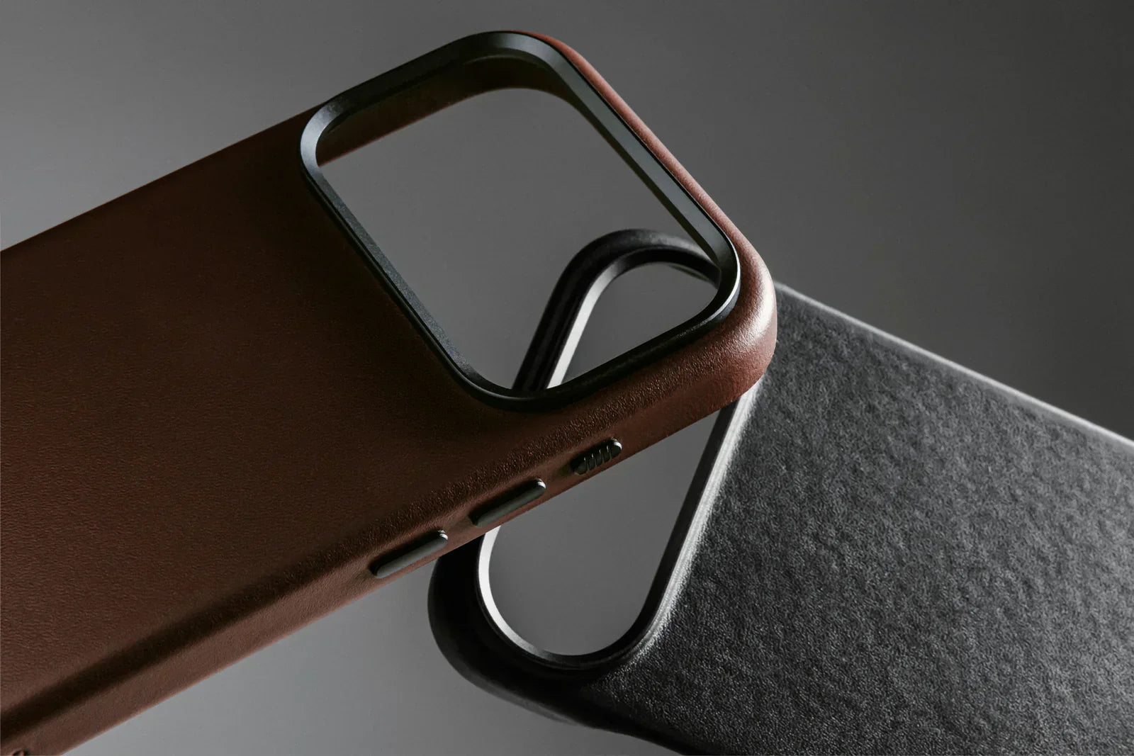 Nomad Leather Cases for iPhone 17 Series | Genuine Leather at Phonnic